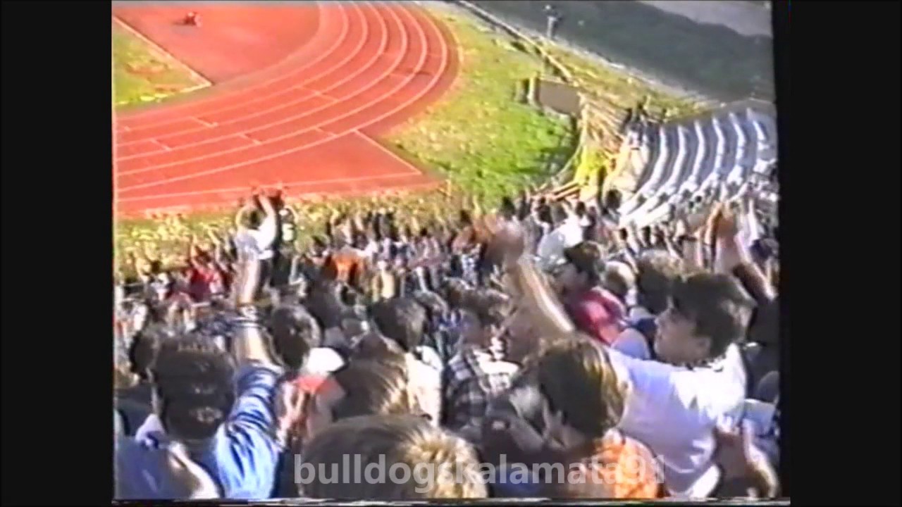 ΜΑΥΡΗ ΘΥΕΛΛΑ στην Καλαμαριά 1995 - YouTube