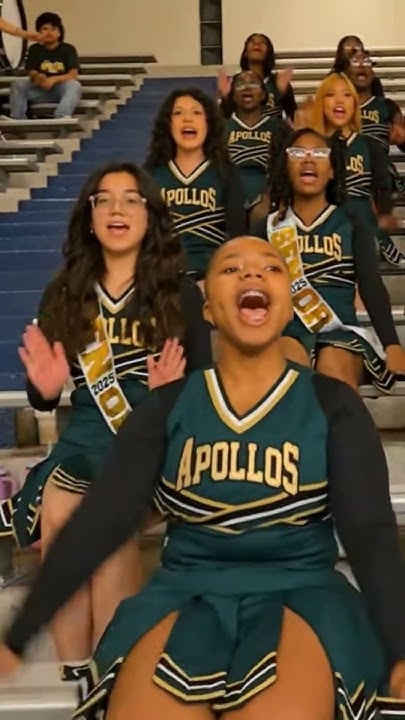 "HANDS Up" #cheerleading #cheershe8 #cheerteam #stompnshake #cheerfun #share #like #comment # ...