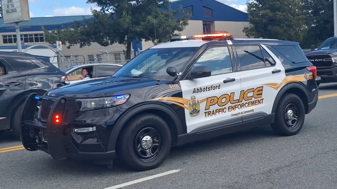 **Siren DJ** Abbotsford Police Department Units + BCAS BLS Unit 63661 ...