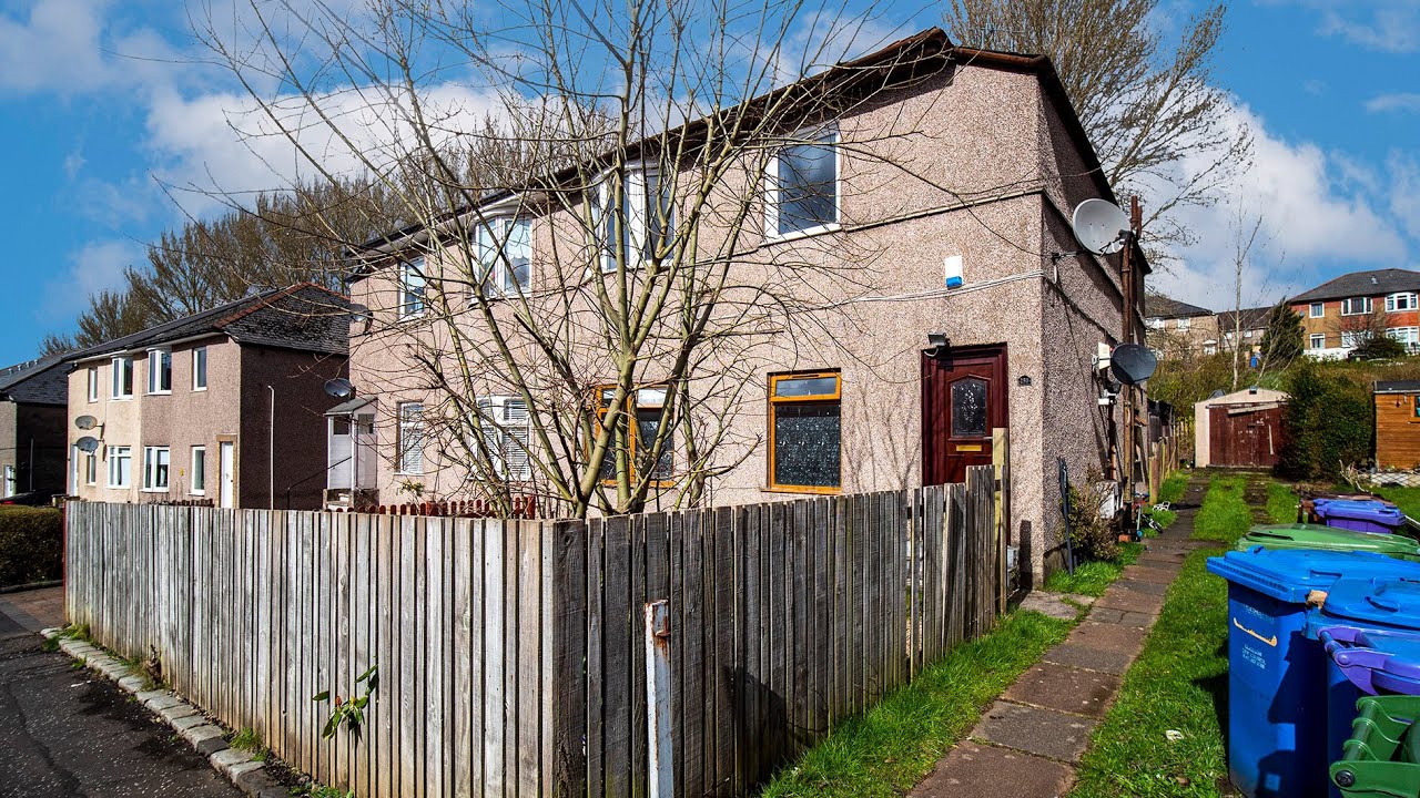 Talla Road, Hillington, Glasgow G52 2AY - YouTube