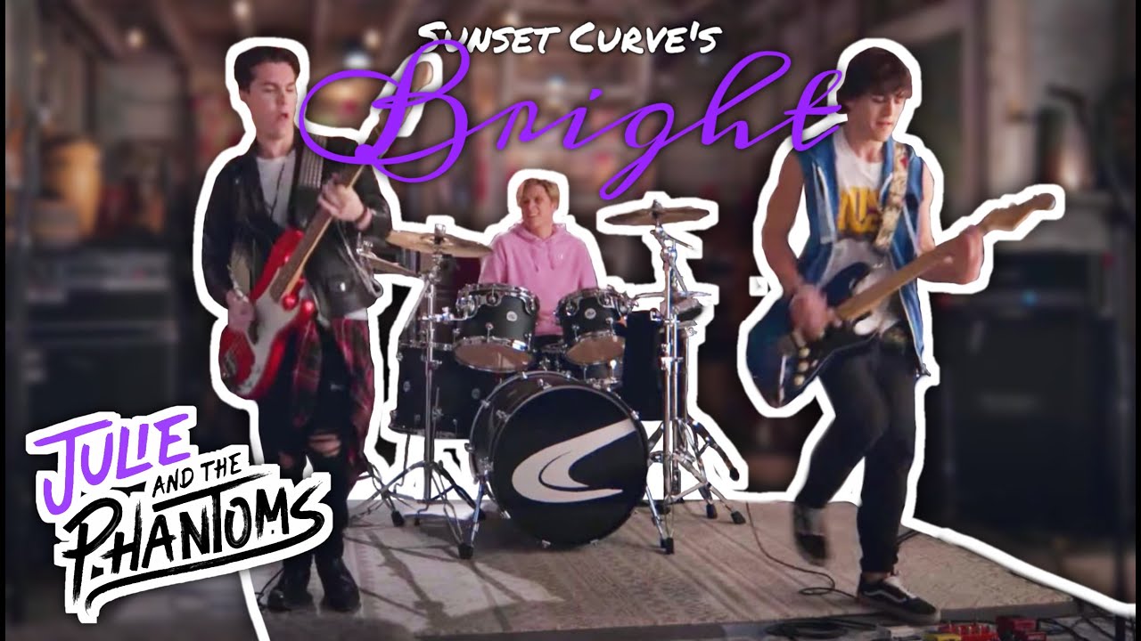 Sunset Curve's Bright | Julie and the Phantoms - YouTube