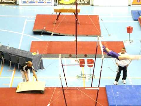 Veronica Wagner UB SM 2011 - YouTube