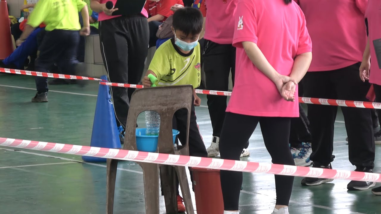 Lumba Isi Botol Air - Hari Sukan 2023 SJK(C) Pin Hwa 2 装水瓶比赛 - 滨华华文小学二校 ...