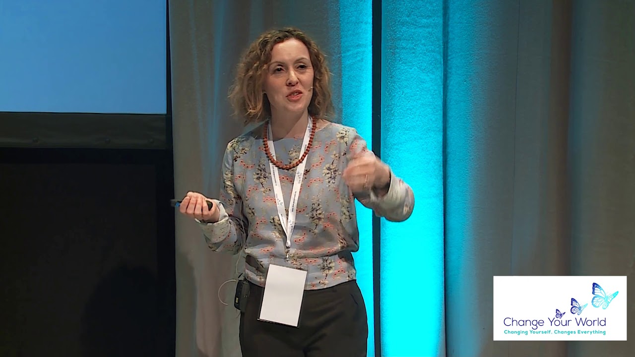 Laura Willis - YouTube