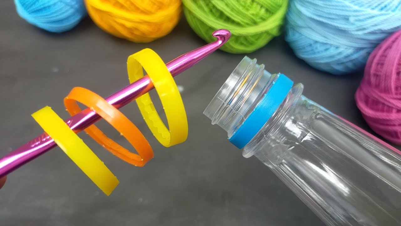 Amazing Crochet 😱 Granny square crochet can be from plastic bottle ...