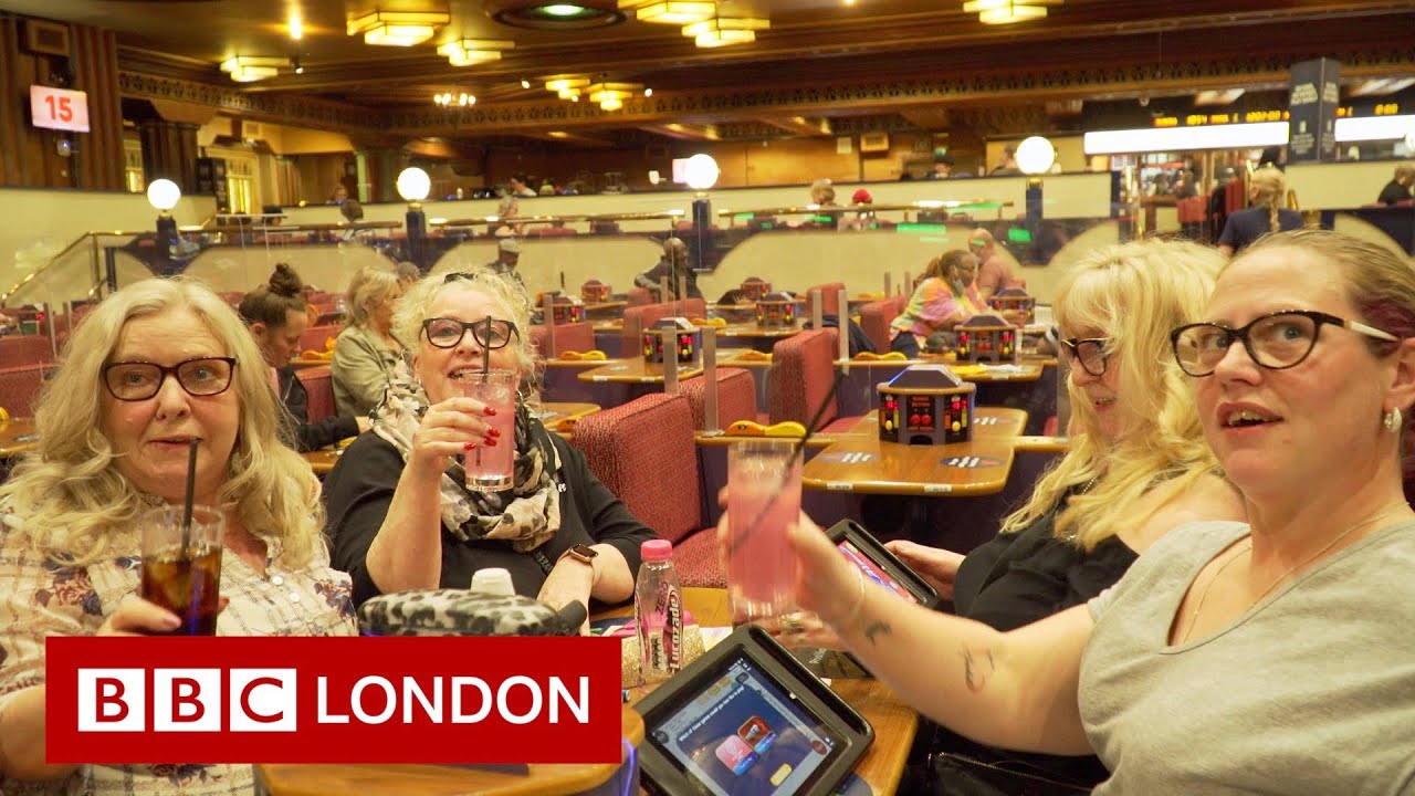 Bingo fans return after lockdown - YouTube