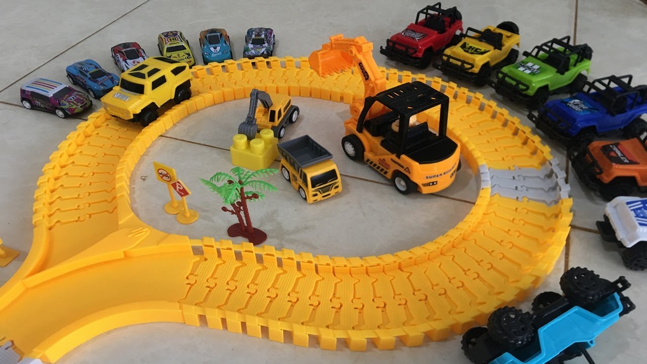 Track Mobil Mainan, Jalan Jembatan, tabrakan mobil - Car Toys - YouTube
