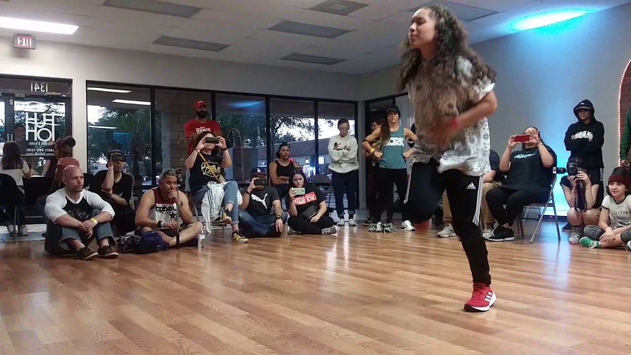 B-Girl Relentless vs. B-Girl Jo-c Rawk: B-GIRL PRELIMS Backyard Funk ...