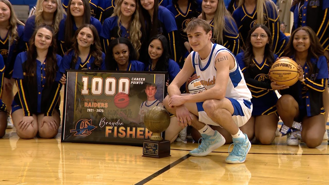 Pittsburgh Carrick basketball player scores 1,000th career point - YouTube