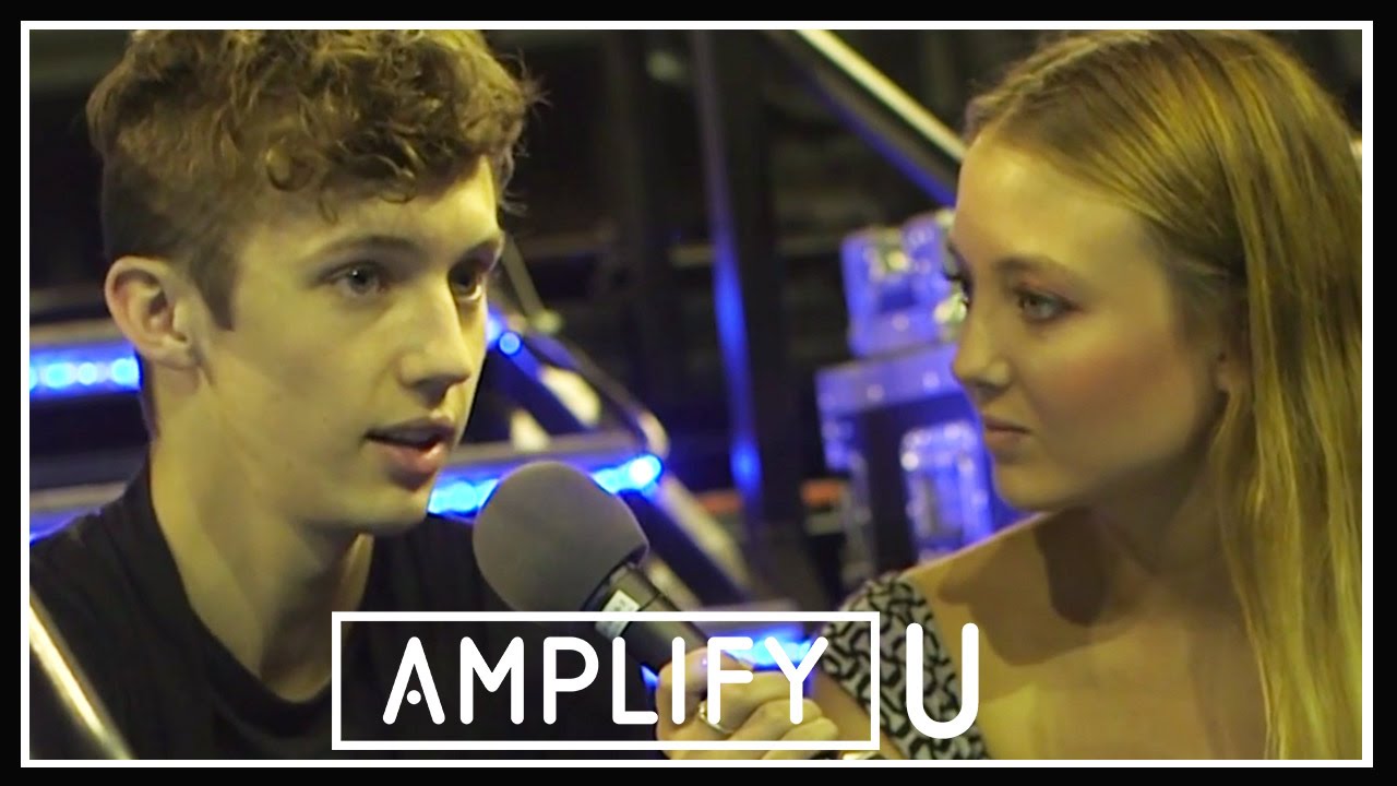 Troye Sivan's Story with Sage Mellet | 'AMPLIFY U' by U by Kotex® - YouTube