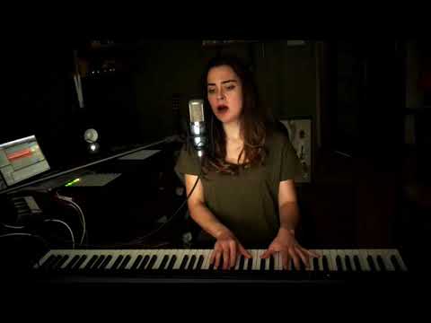Karanliginda - Deniz Ozcelik