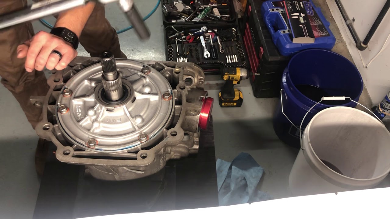 4l60e rebuild/reassembly part 10 (pump install/end play) - YouTube