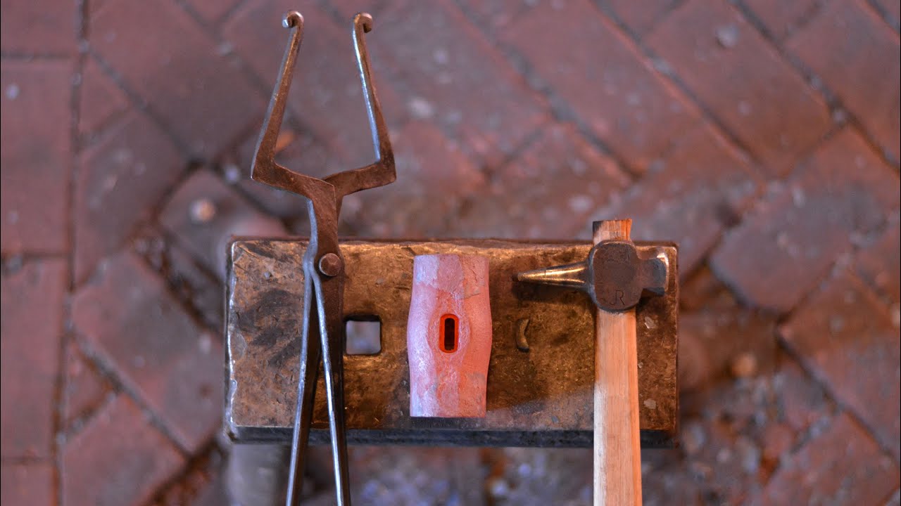 Making 90 Tools for Alec Steele Pt. 2 (Hammer Tongs) - YouTube