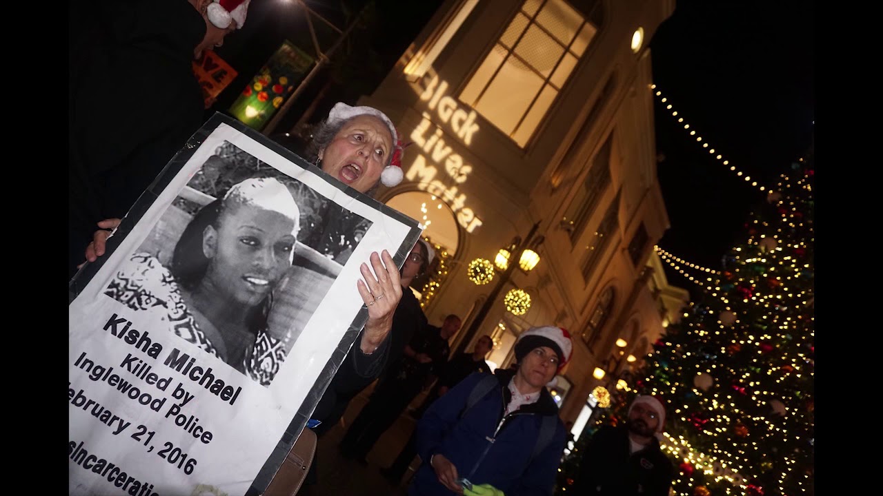 Black Lives Matter's #BlackXmas Protest in Beverly Hills 12/2017 - YouTube