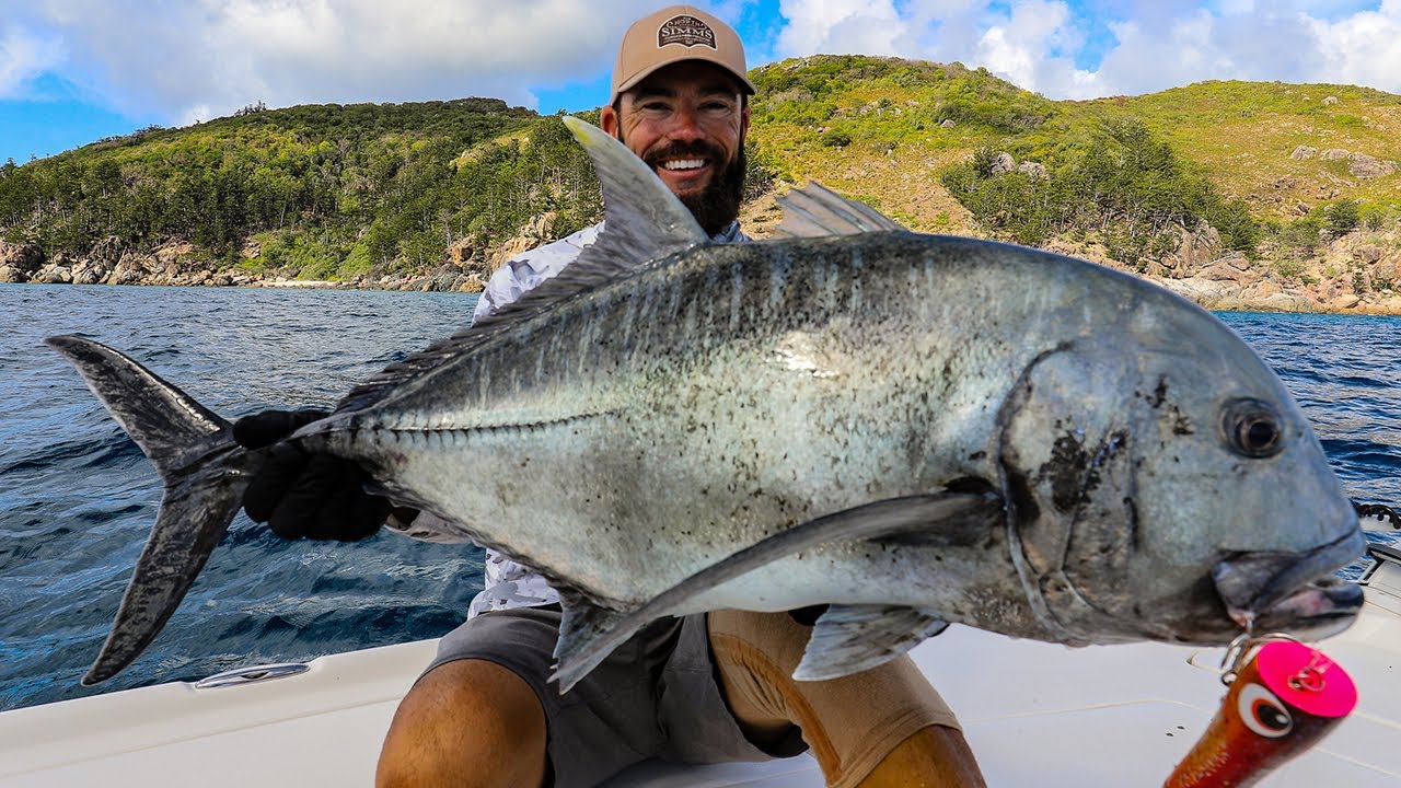 GT POPPING Airlie Beach and Whitsunday Islands - YouTube