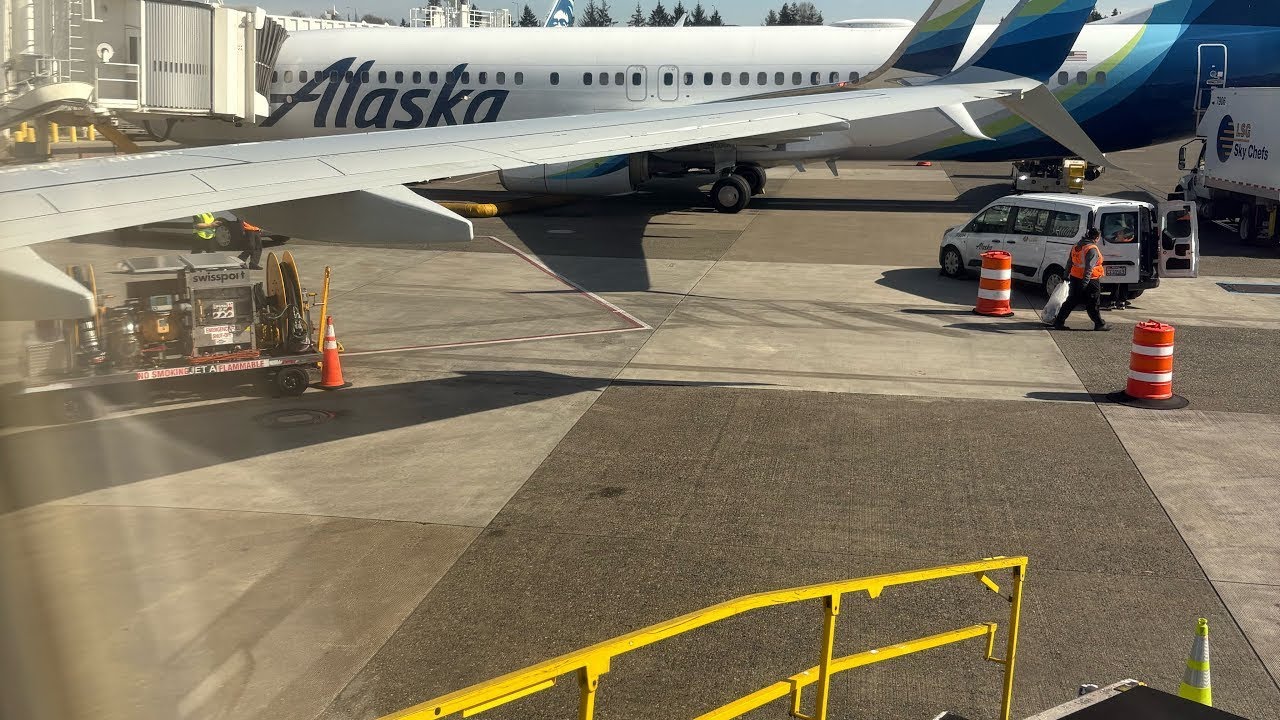 FLIGHT SEATTLE INT. TO NEW YORK JFK . CHECK THE SCENERY SKY. - YouTube