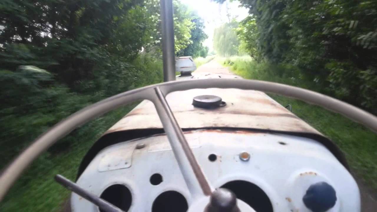 David Brown 885 testing out the new straight pipe - YouTube