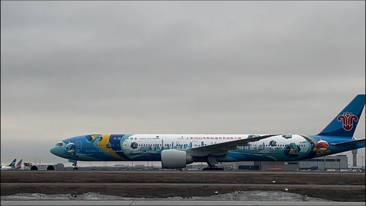 23 MINS LANDINGS & TAKEOFFS at YYZ | 4K | Close Up Plane Spotting at ...