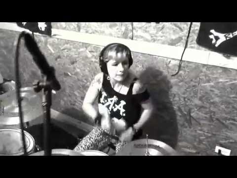 I.R.A. - PUNK - NO TE SEGUIRE