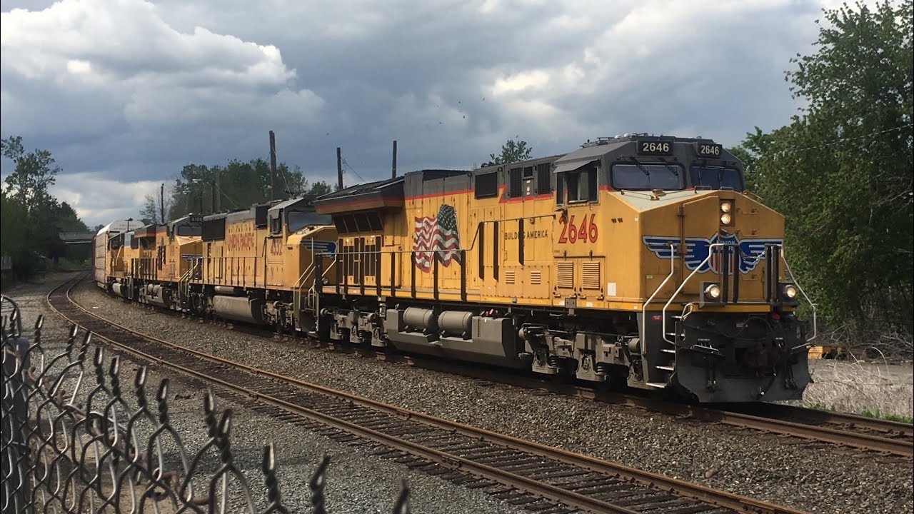Rail-Work In Action S9E3: "April Trains" w/ UP C44-9W, Triclops SD60M ...