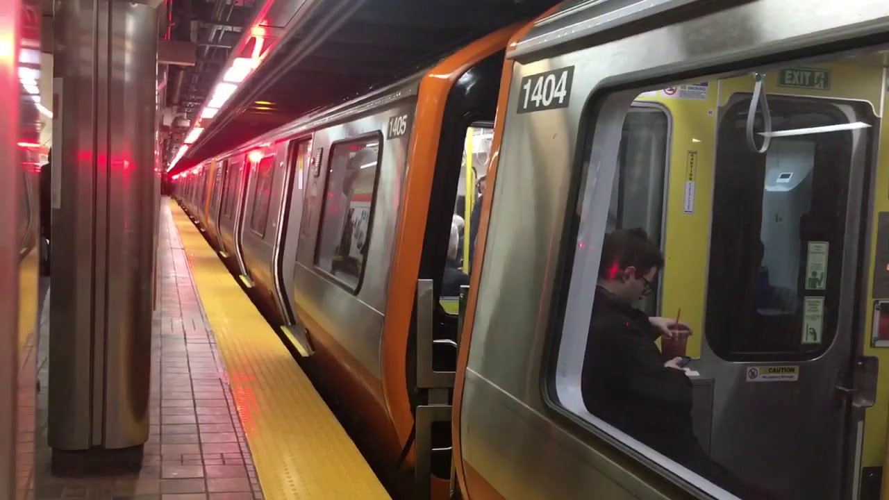 MBTA: CRRC Orange Line Train Departing Haymarket - YouTube