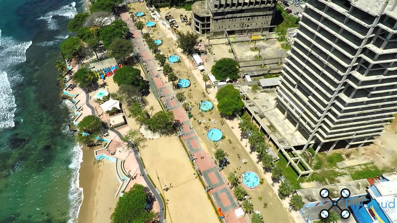 Vista aérea Malecón - Guibia, Semana Santa 2015, Domingo de ...