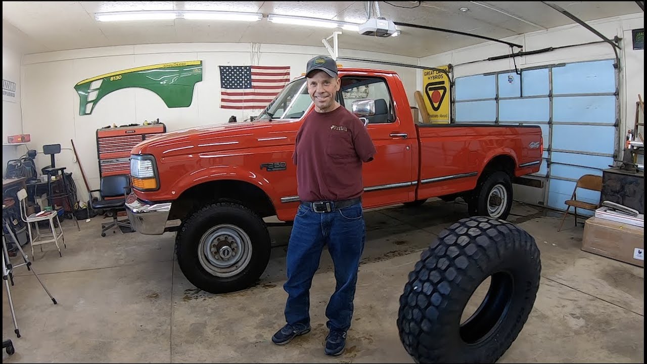 Classic F250, Look What We Did To It - YouTube