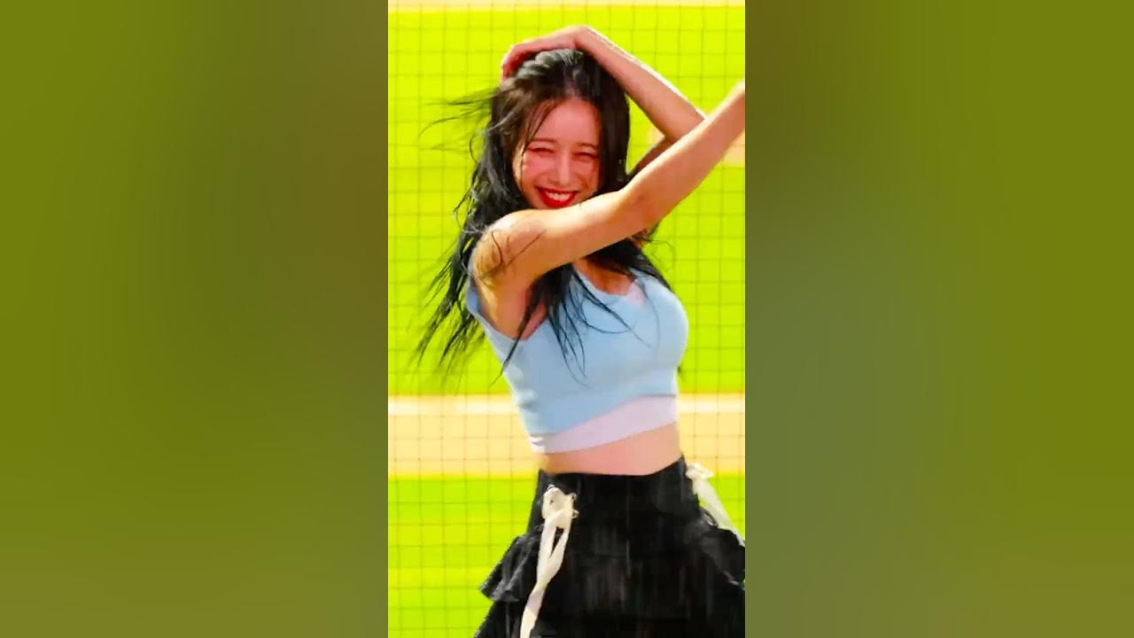 Li Ya-Ying – VIP Support | Dancing in the Rain | Fubon Angels #shorts #shortsmusic" 🌧️💃 - YouTube