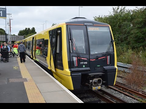 Driving the class 777 in metro! - YouTube