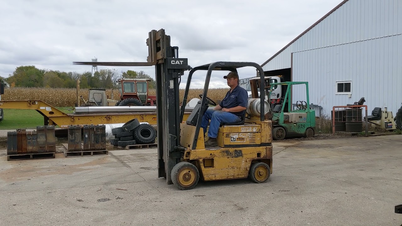 Caterpillar T50D 5000LB LP Forklift - YouTube