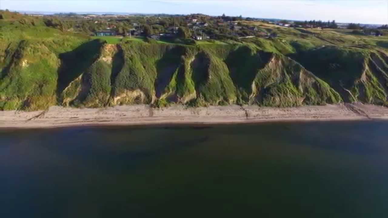 Toftum Bjerge Strand - YouTube