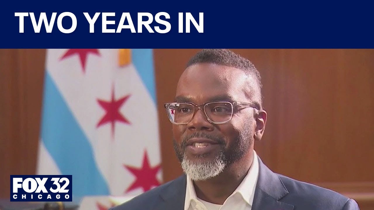 Two years in, Chicago mayor faces key decision on new CPS head - YouTube