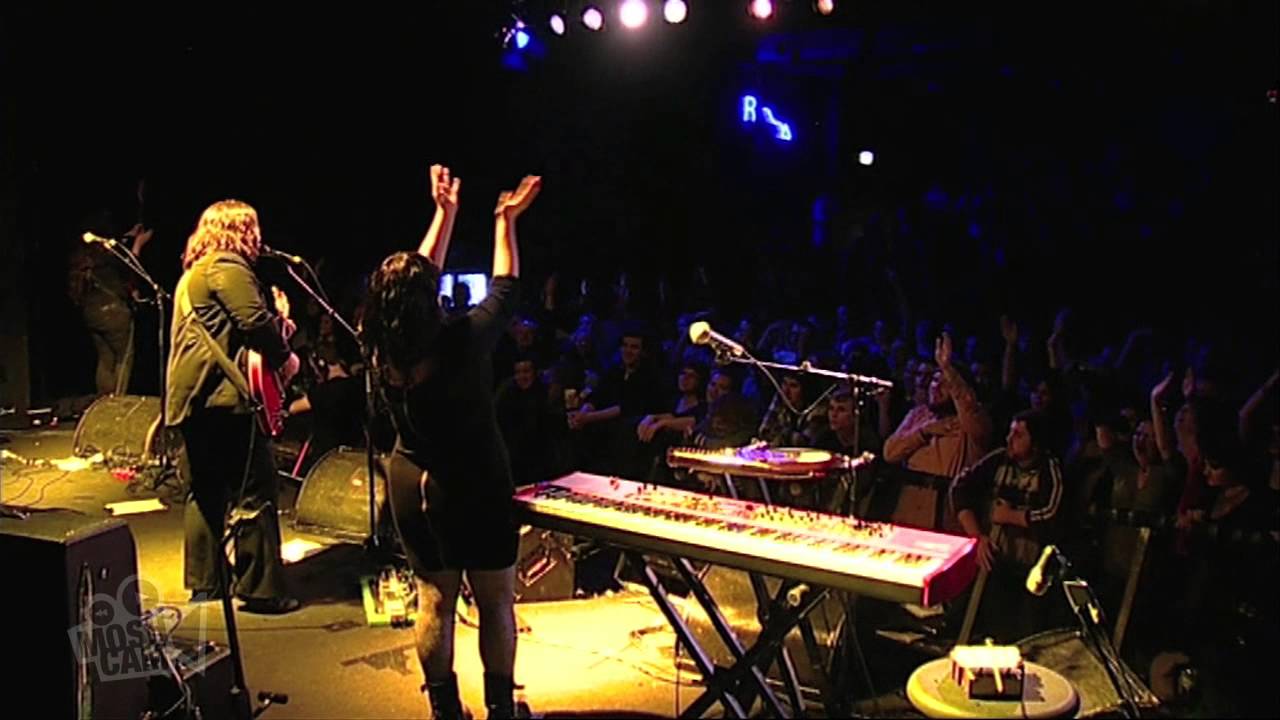 The Magic Numbers - Love Me Like You (Track 17 of 21) | Moshcam - YouTube