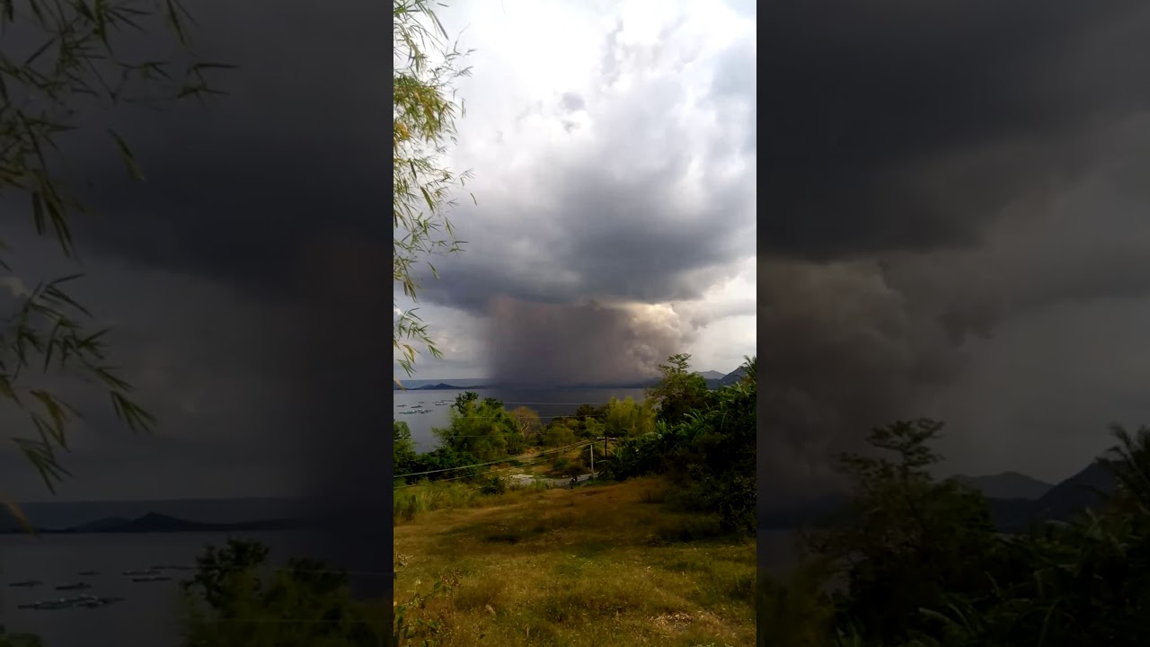 Jan 12 2020...pagputok ng bulkang taal.. - YouTube