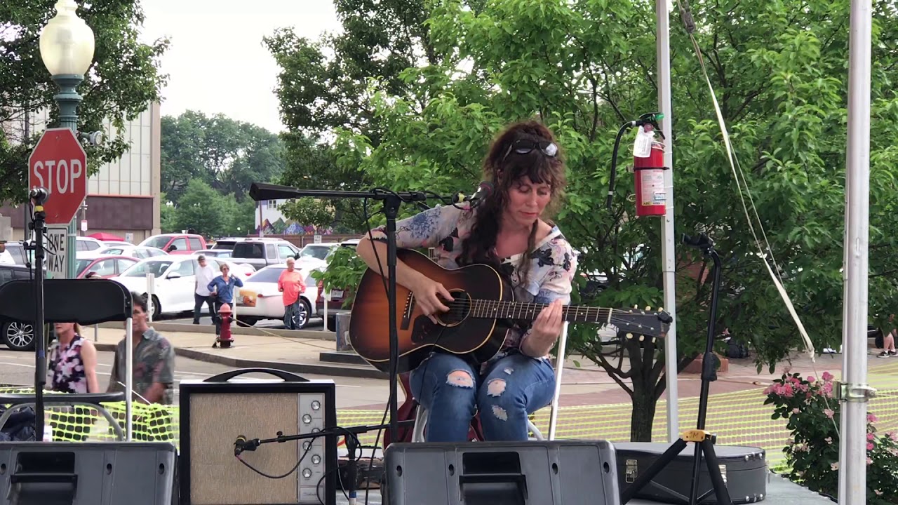 Jen Maurer - YouTube