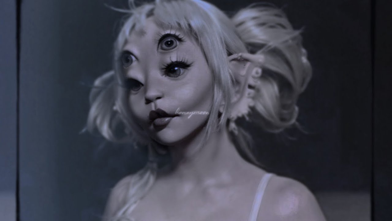Melanie Martinez - PLUTO (sad, dreamy version) - YouTube