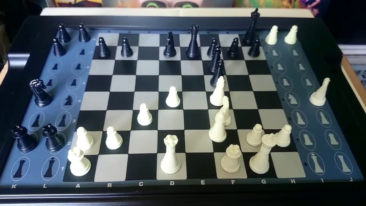 CHESS Aaron VS Excalibur Phantom Force Chess Computer Level BE001 ...