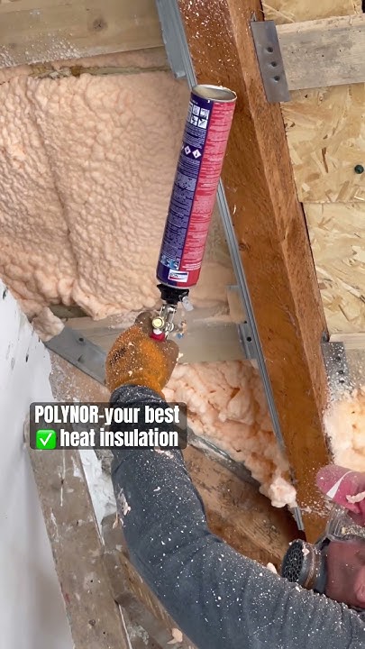 OSB roof insulating by innovative single component spray polyurethane heat insulation Polynor ...