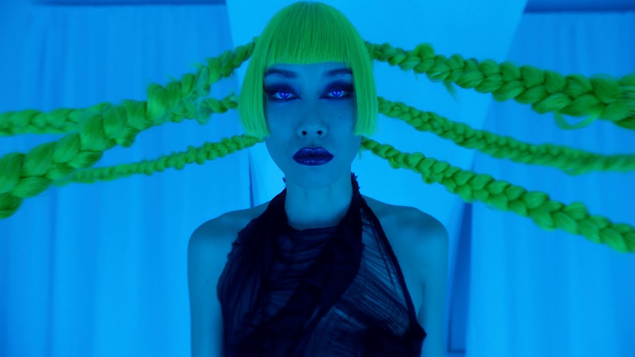 Alyy Space - Bye (Official Music Video) - YouTube