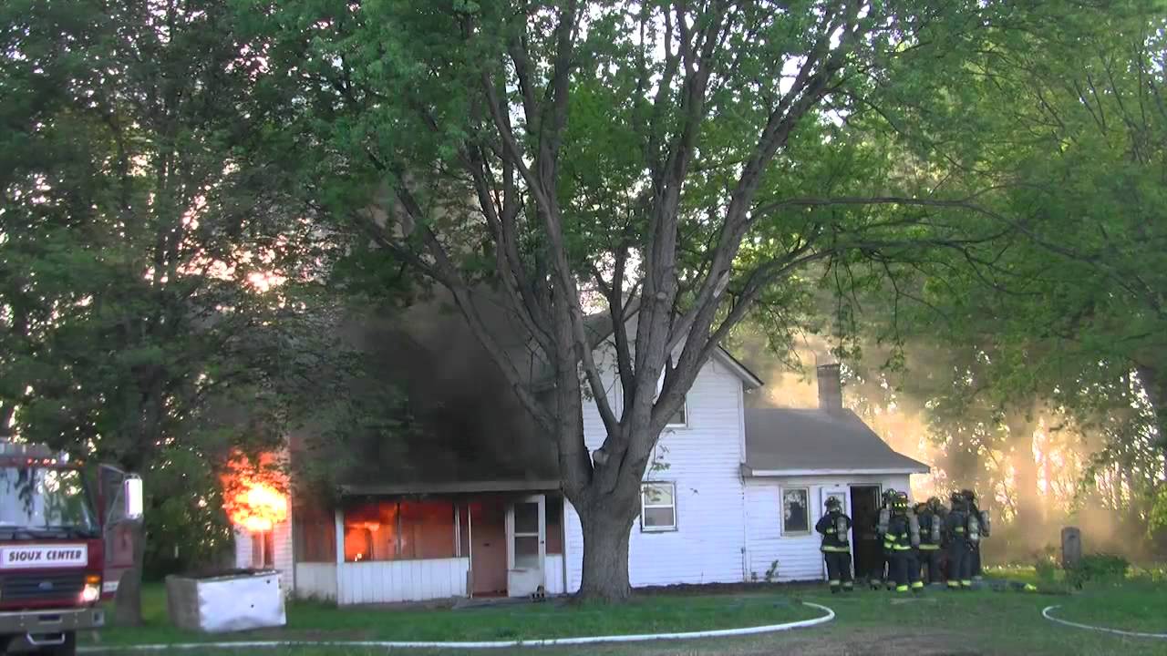 Controlled Burn - House & Barn Fire Timelapse (HD) - YouTube