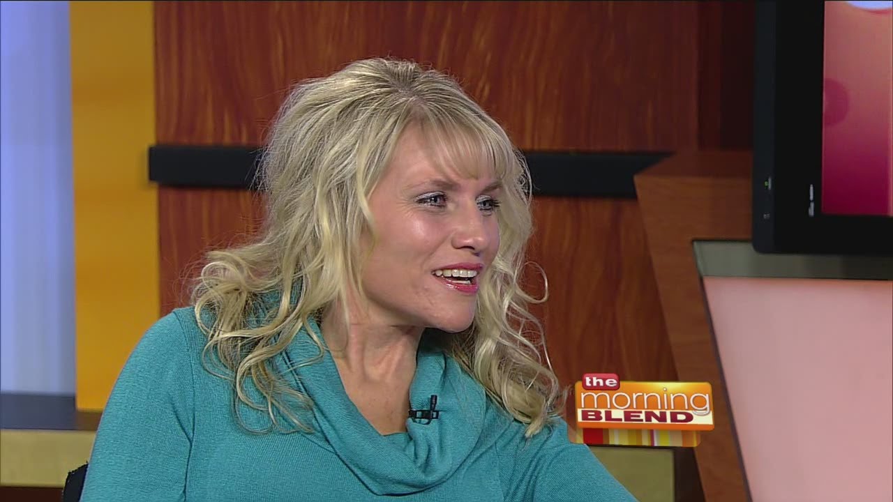 Motivational Speaker Jenny Addis - YouTube