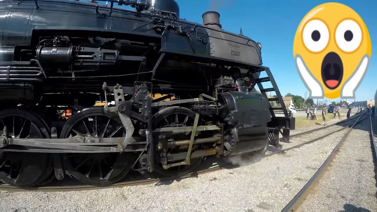 Steam Locomotive Soo Line 1003 on display and departure - YouTube