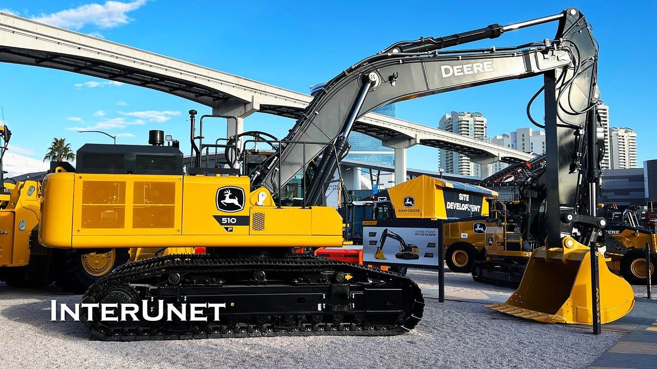 John Deere 510 P-Tier 2023 Excavator at CONEXPO 2023 - YouTube