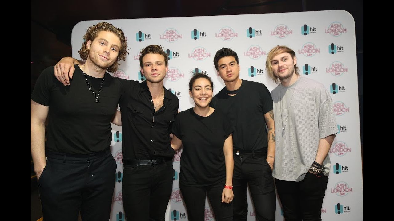 5SOS Live And Up Close | Ash London Live - YouTube