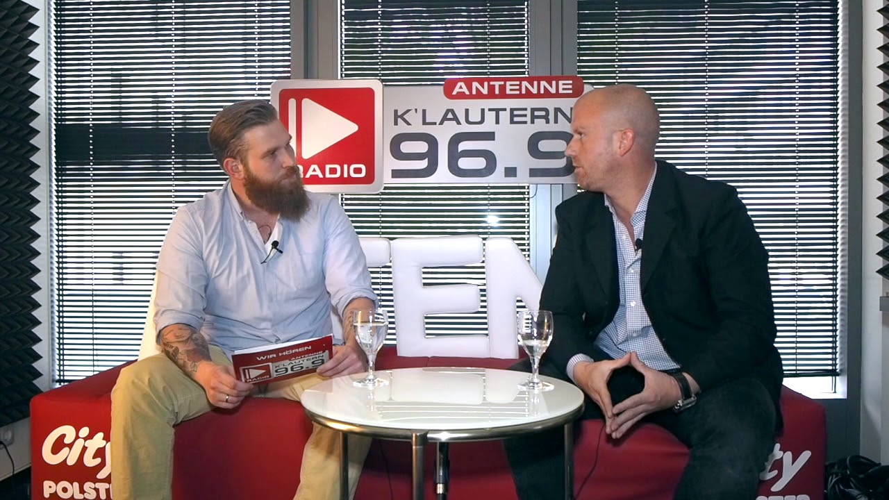 Die rote Couch auf Antenne Kaiserslautern - Hotel-Restaurant ...