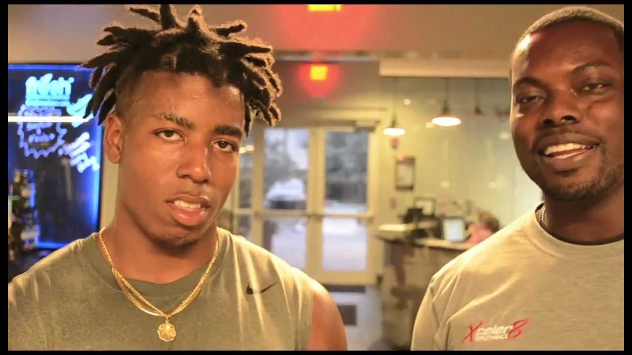 Jeffrey Warner WR working out Chamber Fitness (WATCH IN HD !) - YouTube