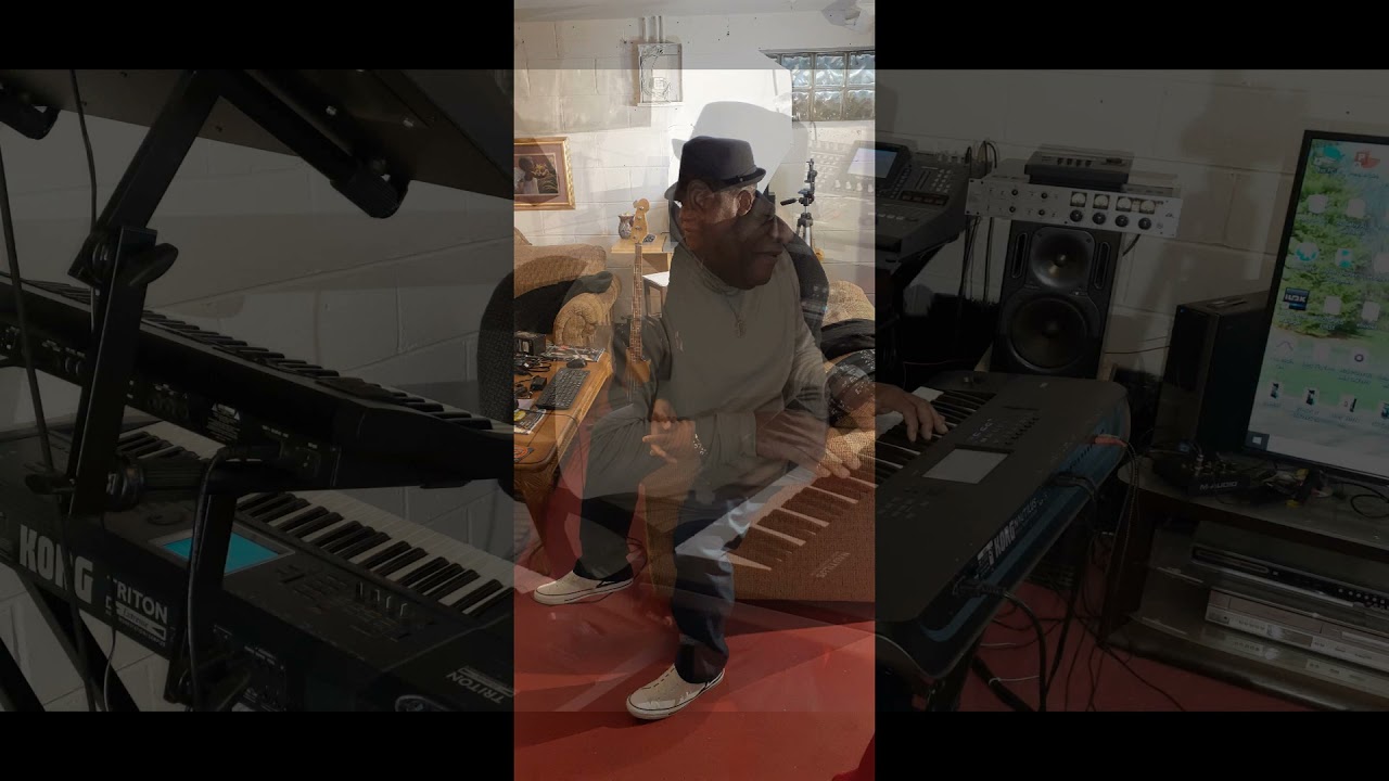 Marcellus Green Call Me (Vocals) - YouTube