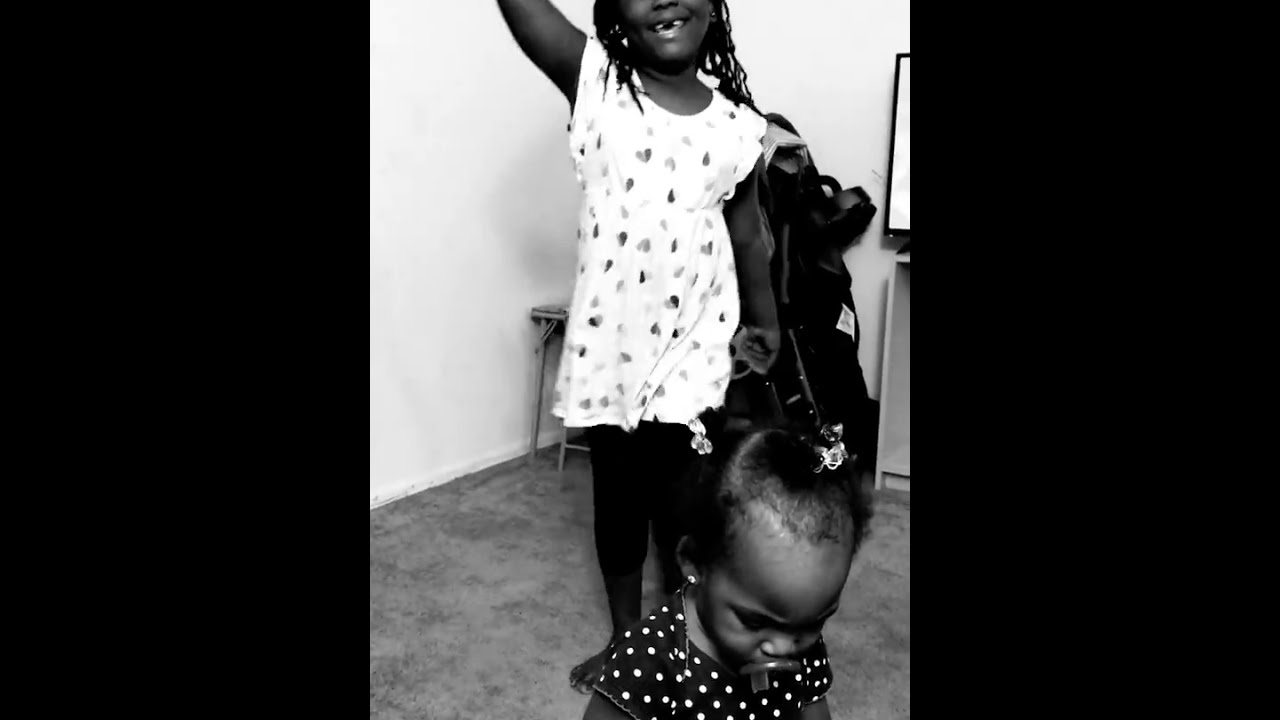 Sisters Dancing So Funny Youtube