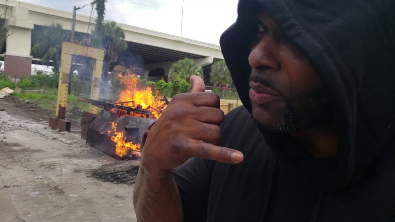 Ty Hot in the kitchen (color) - YouTube