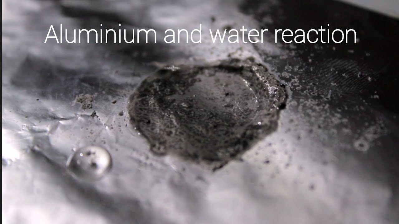 Reaction of Aluminium with Water - YouTube